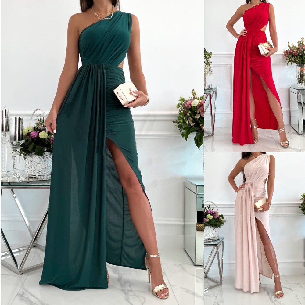 Sleeveless diagonal shoulder cut-out split dress